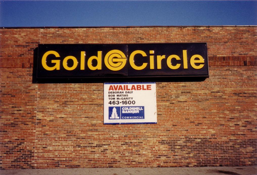 7 Stores And Shopping Centers Anyone Who Grew Up In Columbus Remembers