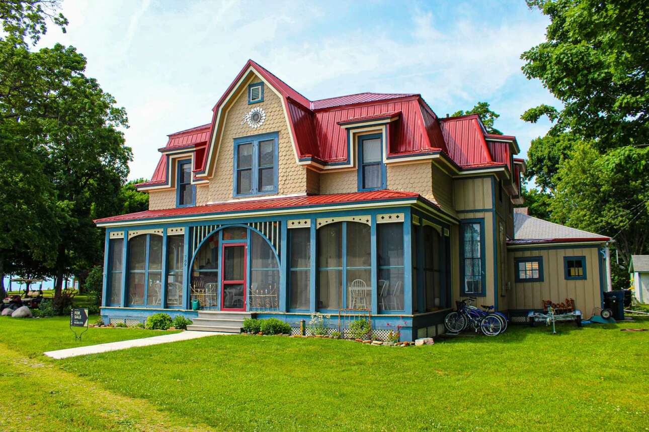 This Historic Lake Erie Island Home Is A Total Dream