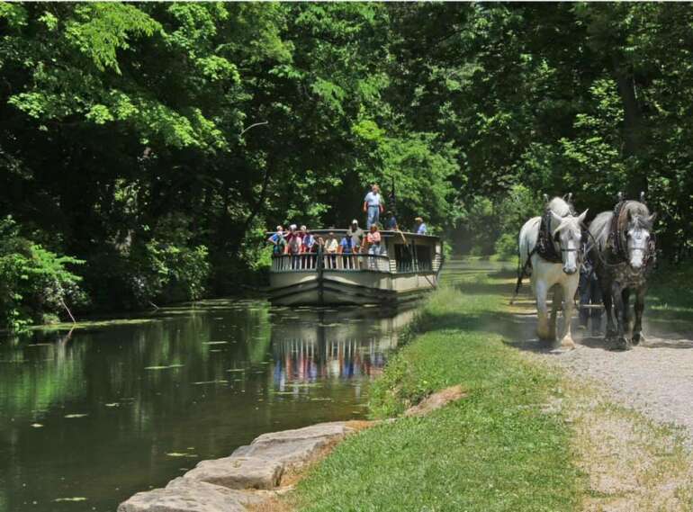 These Charming Historic Ohio Villages Will Take You Back In Time