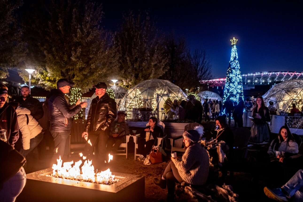 10 Unique Holiday Experiences Around Ohio