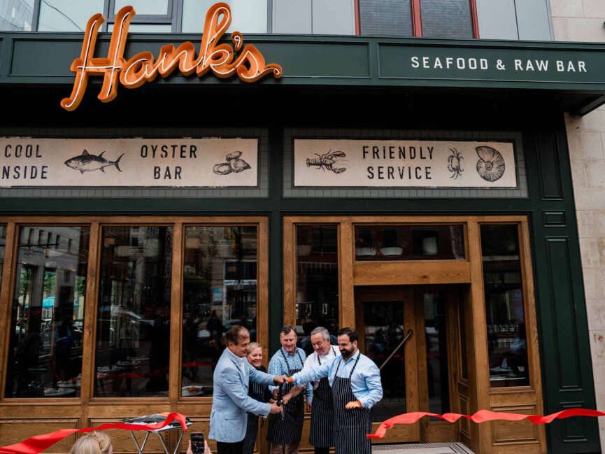 Hank’s Seafood Sails Into Columbus With A Splash Of Southern Charm