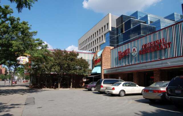 17 Photos That Show Vintage Wendy's Was The Best