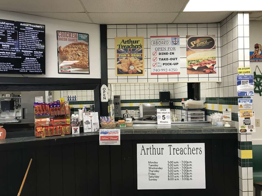 An Iconic 1970s Ohio Fish & Chips Spot Is Making A Comeback