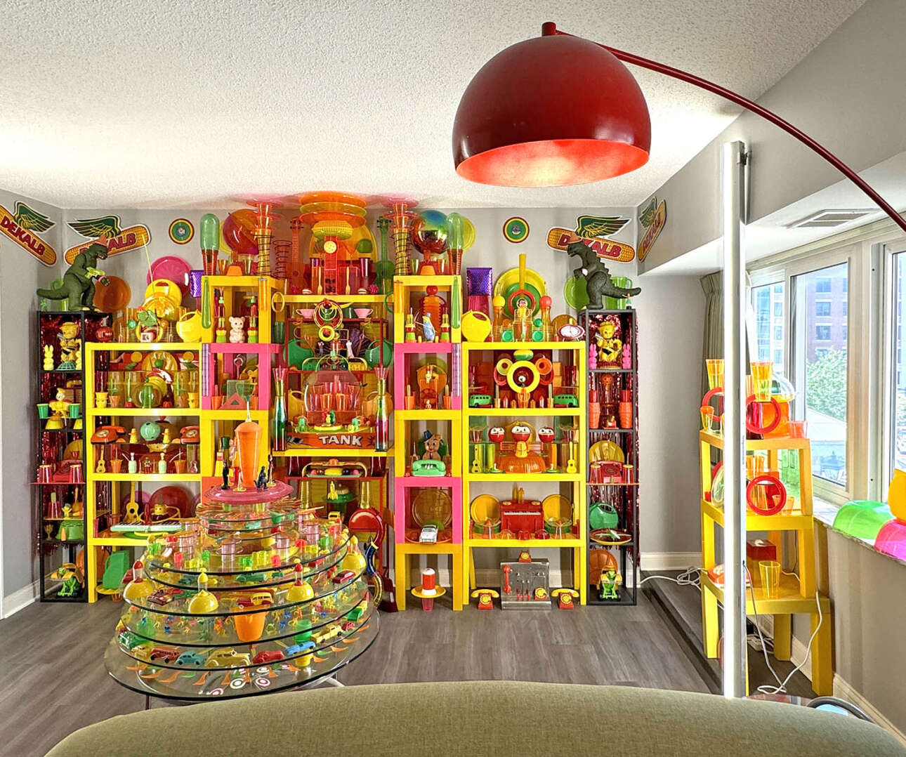 Step Inside The Most Colorful Apartment In Columbus—A Mid-Century ...